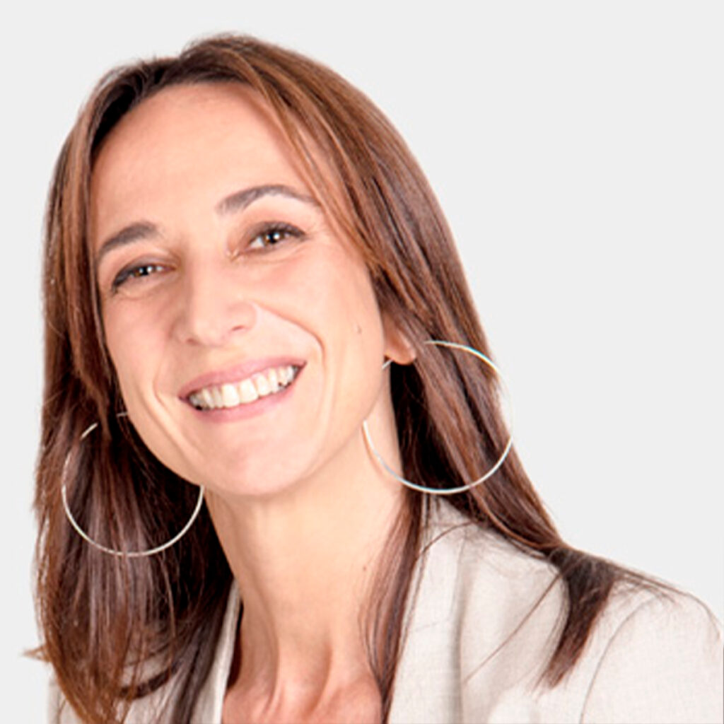 Ana Escobar - Equipo de la EEC